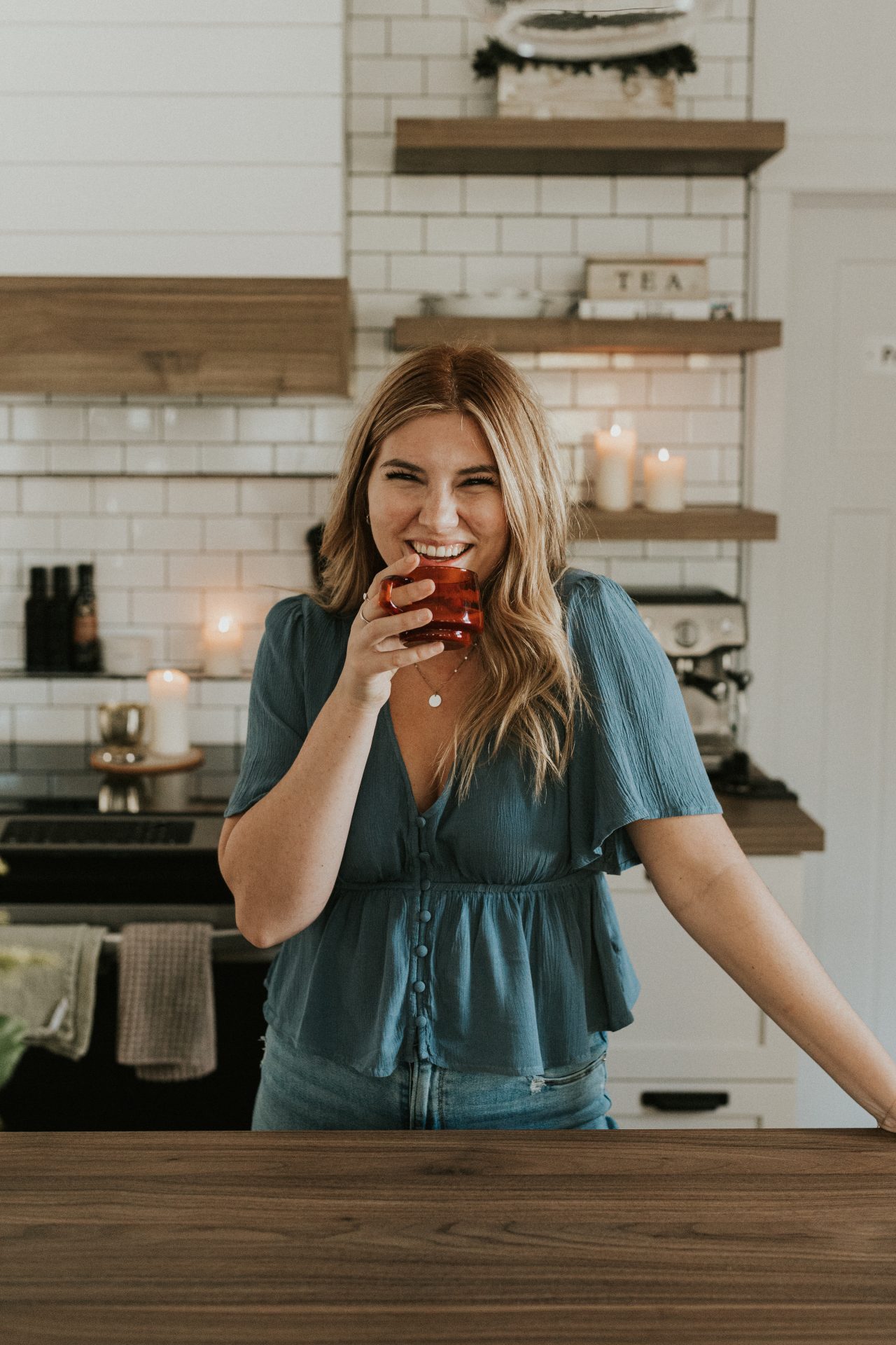 À Propos de JENN | Pour Tout Savoir | JENN par Dessins Drummond